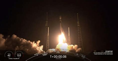 Spacex Lanzó Los Primeros 60 Satélites Para Proveer Internet Desde El Espacio Infobae