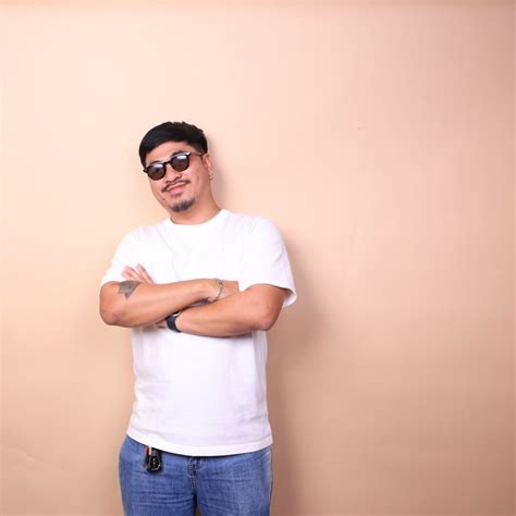 ขอบสหนัง รีโพสคำคมประจำวันครู Sex Is Zero 2 Facebook