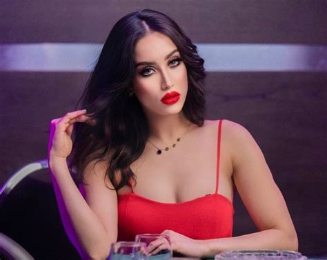 Mhajer — Supermodels Elite Models Management