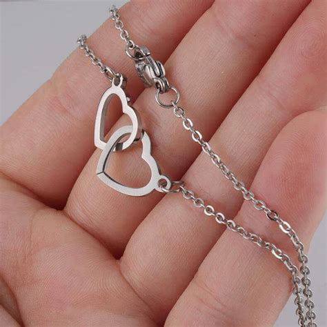 Interlocking Heart Necklace Worldnetts