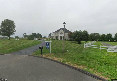 197 Shadow Pond Ln Suffield Ct 06078