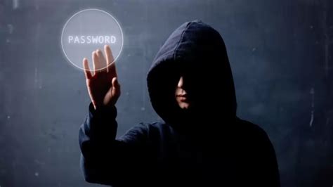 Safe Password Tips अकाउंट पर मजबूत पासवर्ड लगाना क्यों है जरूरी यहां