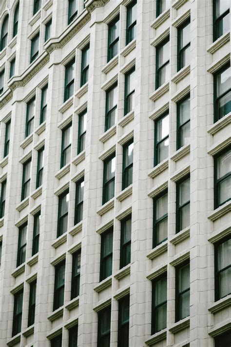 건물 외관 건물 외장 건축 건축 사진 고전 건축 고층 건물 기둥 높이 대칭의 도시 건축 도시 경관 도시 생활 도시 풍경 도시의 도시의 삶 도심