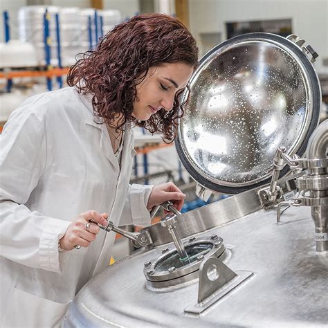 Benefits Of Vacuum Mixing For Cosmetics And Pharmaceutical Products