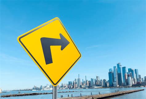 Right Turn Sign