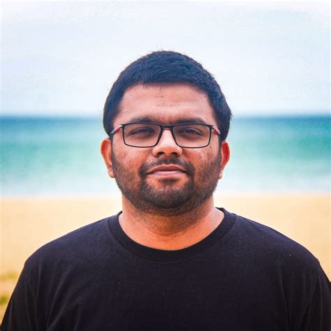 Vikum Samaranayake Medium