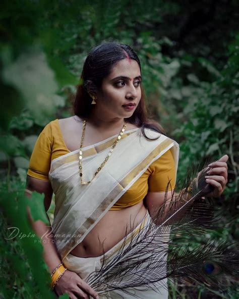 Nila Nambiar Biography Wiki Age Career Height Weight Babefriend