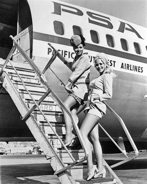 The Groovy Age Of Flight A Look At Stewardesses Of The 1960s 70s