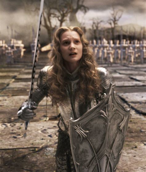 Mia Wasikowska As Alice Kingsleigh Alice In Wonderland 2010 Artofit