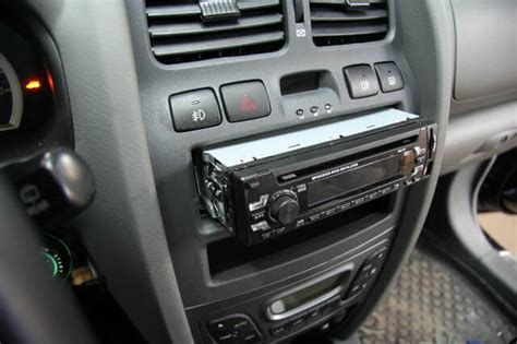 Как подключить усилитель к магнитоле в машине СТО Garage