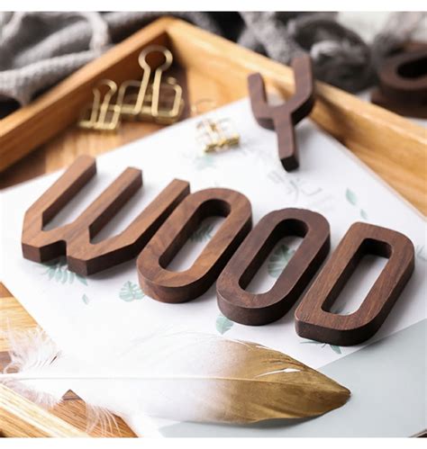 Dgitem 원목 알파벳 이니셜 A Z 나무글자 우드 로고 티몬