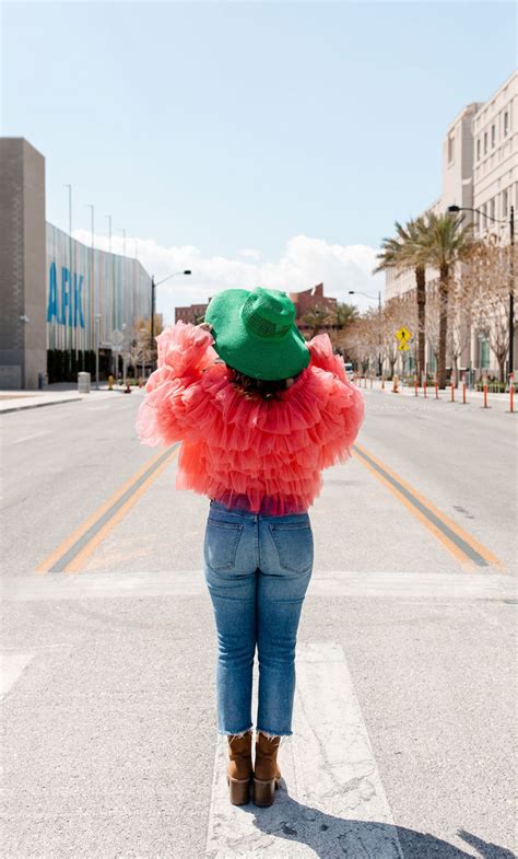 27 Hot Pink Outfit Ideas To Brighten Up Your Style Ljanestyle
