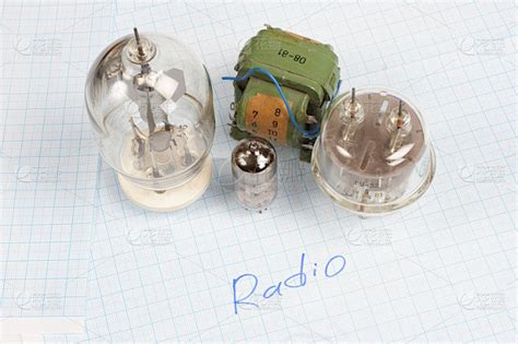 旧真空管 电子管 和变压器
