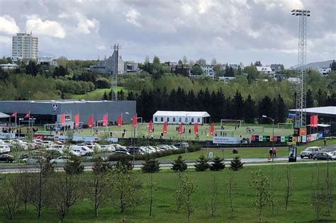 Dæmdur Fyrir Að Bera Sig Sex Sinnum á æfingasvæði Þróttar