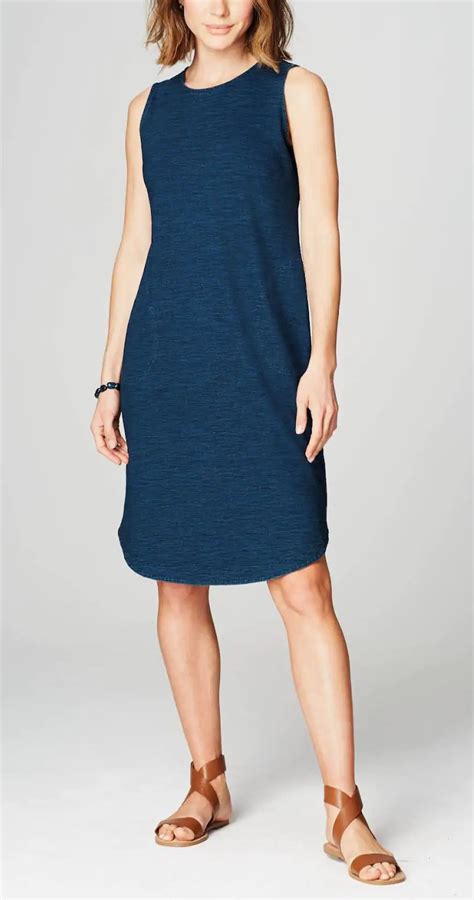 Travel Fashion For Women Over 50