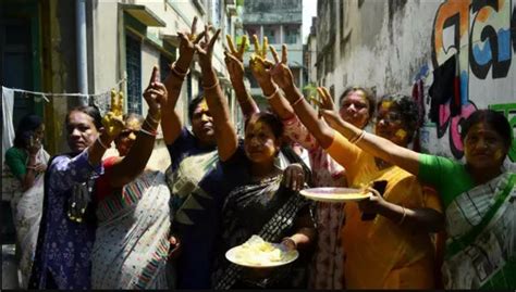 Crisis Caring And Collectives How Sex Workers In India Are Expanding