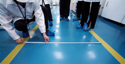 首期“执法在岗”开播 检查企业生产车间聚焦“畅通生命通道” 深圳新闻网