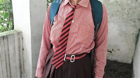 قرية هندية ديسي فتاة مدرسة الغابة الجنس الفيديو الفيروسي ، فتاة هندية