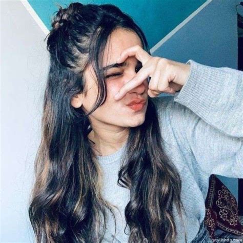 1135 Girls Dp Images Photos Pictures Wallpapers Stylish DP