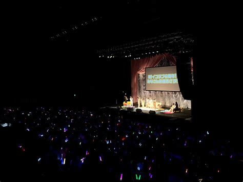 指原莉乃プロデュース「＝love」「≠me」「≒joy」3グループによる「イコノイジョイ大感謝祭」。本日は、＝loveによる 「 Love