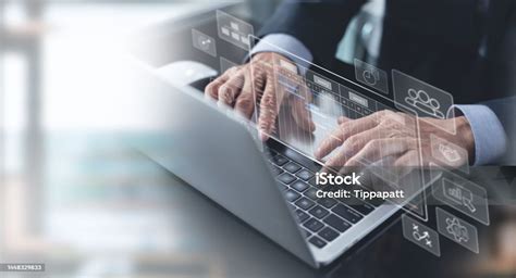 Gantt 차트 계획 일정 마일스톤 추적 및 작업 진행 상황 업데이트 일정 및 관리 기술 프로그램 전략 프로젝트 관리 개념으로 작업하는 프로젝트 관리자 프로젝트 관리에 대한