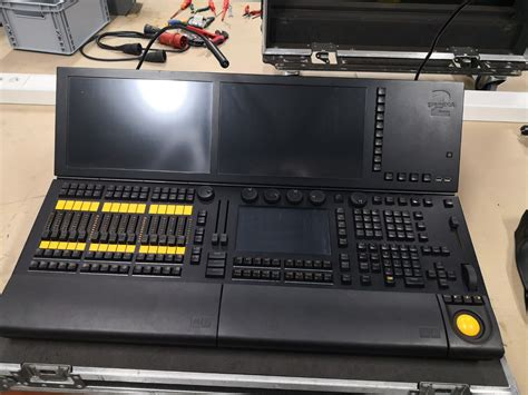 ma lighting grand ma light MA2 | EUR - Gebrauchte-Veranstaltungstechnik ...