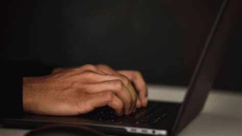 Memulai Karir Sebagai App Developer Why Not Universitas Bakrie