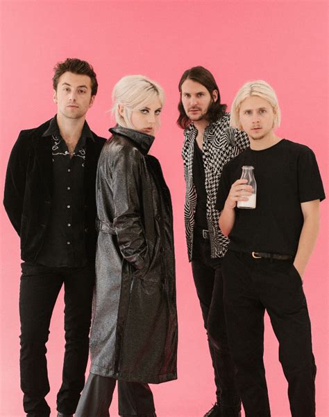 Exclusive Interview With Izzy B Phillips Black Honey Bounce Magazine