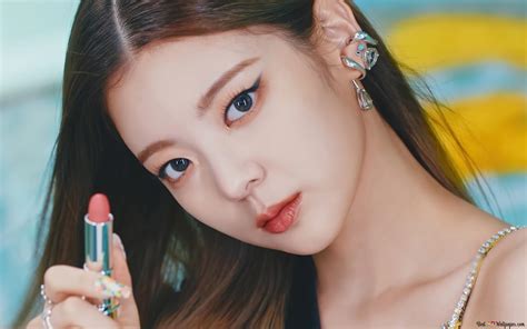 ITZY S Lia In LOCO MV Shoot The Album Crazy In Love K Wallpaper Download