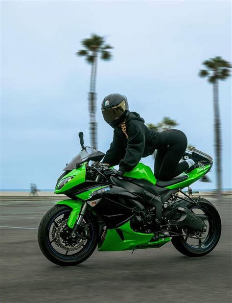 Josie Moto