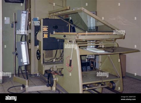 Large Process Camera Utilising Lithographic Film For Graphic Reproduction In The Pre Press