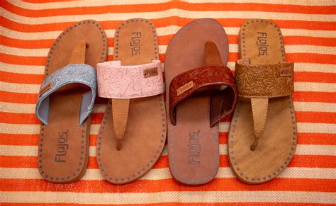 Flojos Sandals