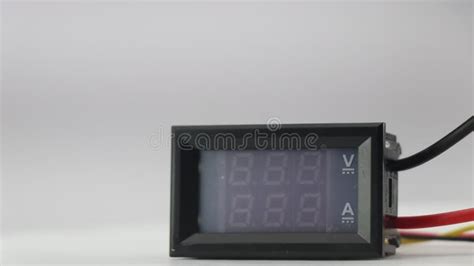 Voltmeter And Ammeter Display Module That Is Used In Electronics