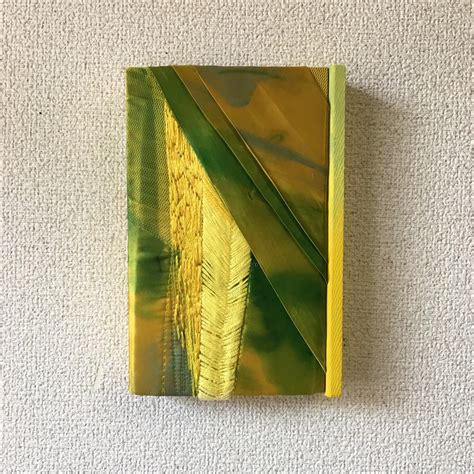 装いも新たに Chieko Hoshi Artwork