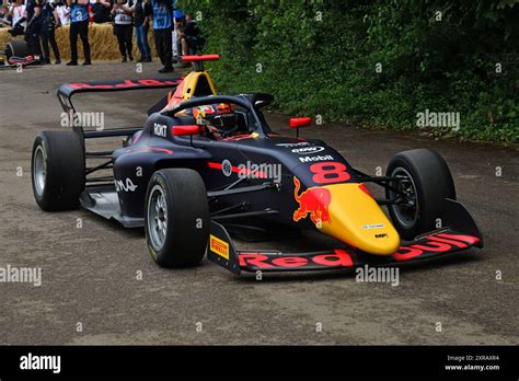 Hamda Al Qubaisi Red Bull Tatuus F4 T 421 F1 Academy Twenty Years Of Red Bull Racing A