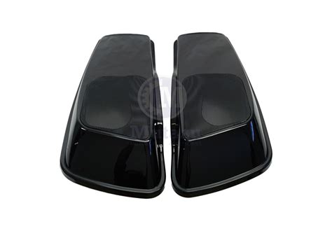 Mutazu Vivid Black 6x9 Speaker Lids For 2016 2017 Harley Touring Models