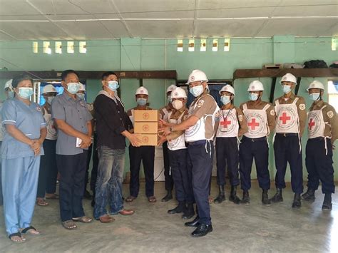 ရန်ကုန်အရှေ့ပိုင်းခရိုင်၊ ကြက်ခြေနီအသင်းမှ ဖောင်ကြီးကိုဗစ်ကုသရေးဆေးရုံတွင် သွားရောက်တာဝန် ထမ