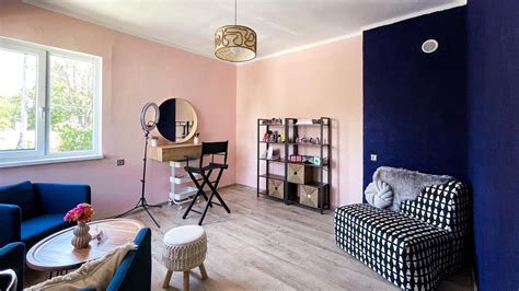 Единно Учение Противно на очакванията Един мъдрец чудо на своето време учил своите ученици