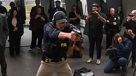 Here S How A Glock Switch Works And Why Detroit Police Are Sounding The Alarm