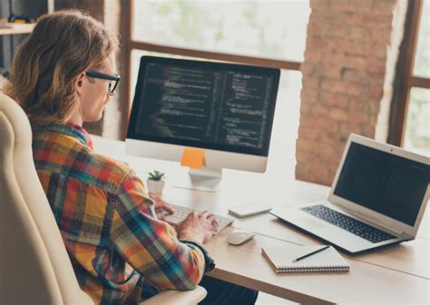 Windows Vs Linux Wady I Zalety Obu Systemów Teletropiciel