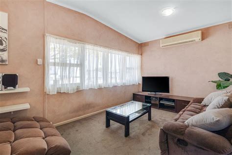 6 Lara Street Ingle Farm Sa 5098 Domain