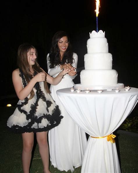 ვის გარემოცვაში გაატარა შორენა ბეგაშვილმა დაბადების დღე Marao