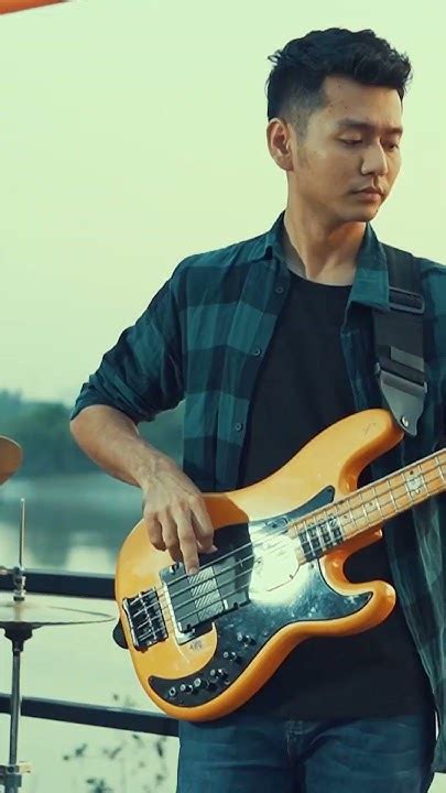 လင်းသန့် ရဲ့ Version အသစ်နဲ့ပြန်လည် ဖန်တီးထားတဲ့ မွန်းတယ် မွန်းတယ် 🤘🎸