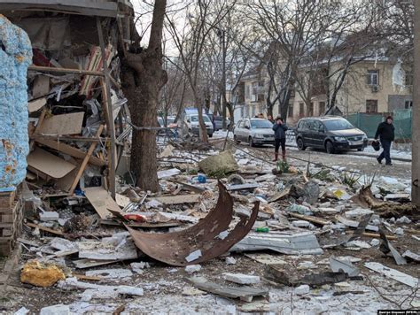 Росія атакувала енергетичну інфраструктуру на Одещині ДТЕК Читайте на Ukr Net