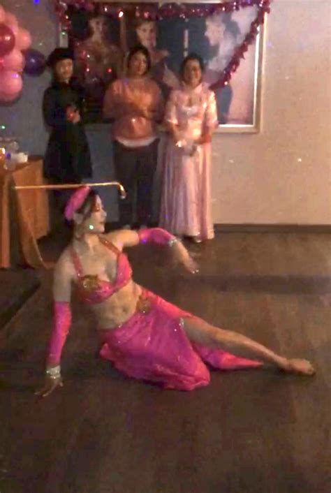 Hire Belly Dancer Vivian Belly Dancer In Toronto Ontario