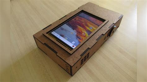 You Can Build This Raspberry Pi Powered G Linux Phone Tom S Hardware