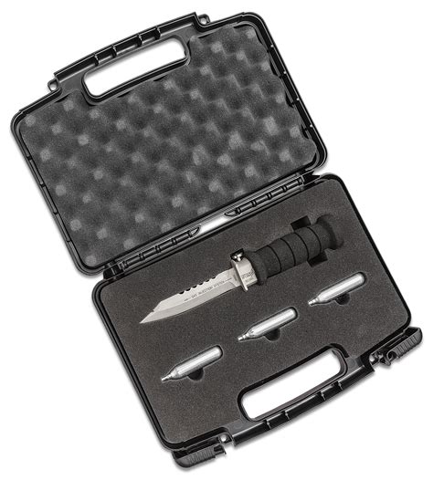The Wasp Injection Knife What Happened To The Worlds Deadliest Knife