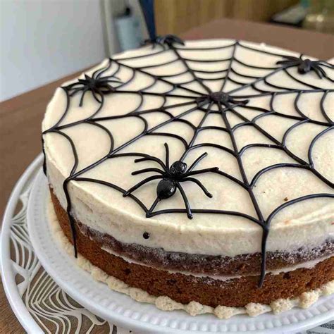 Spooky Spiderweb Cake Party‑ready Halloween Cake