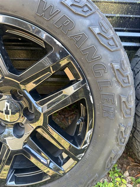 20x9 2021 Stock Chevy Wheels With 2656020 Wrangler Territory Mt Car