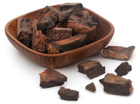 Premium Photo Edible Black Catechu